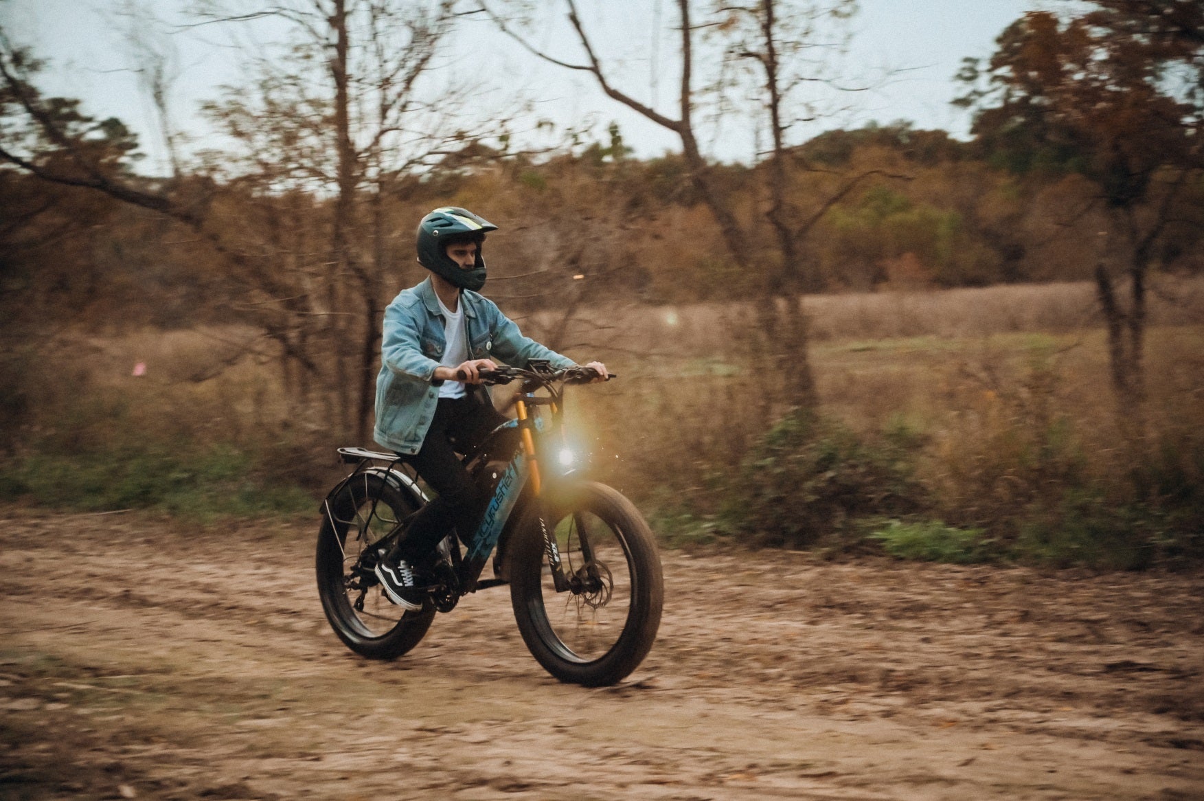 Safety Tips for Riding an Ebike at Night – Cyrusher E-Bikes
