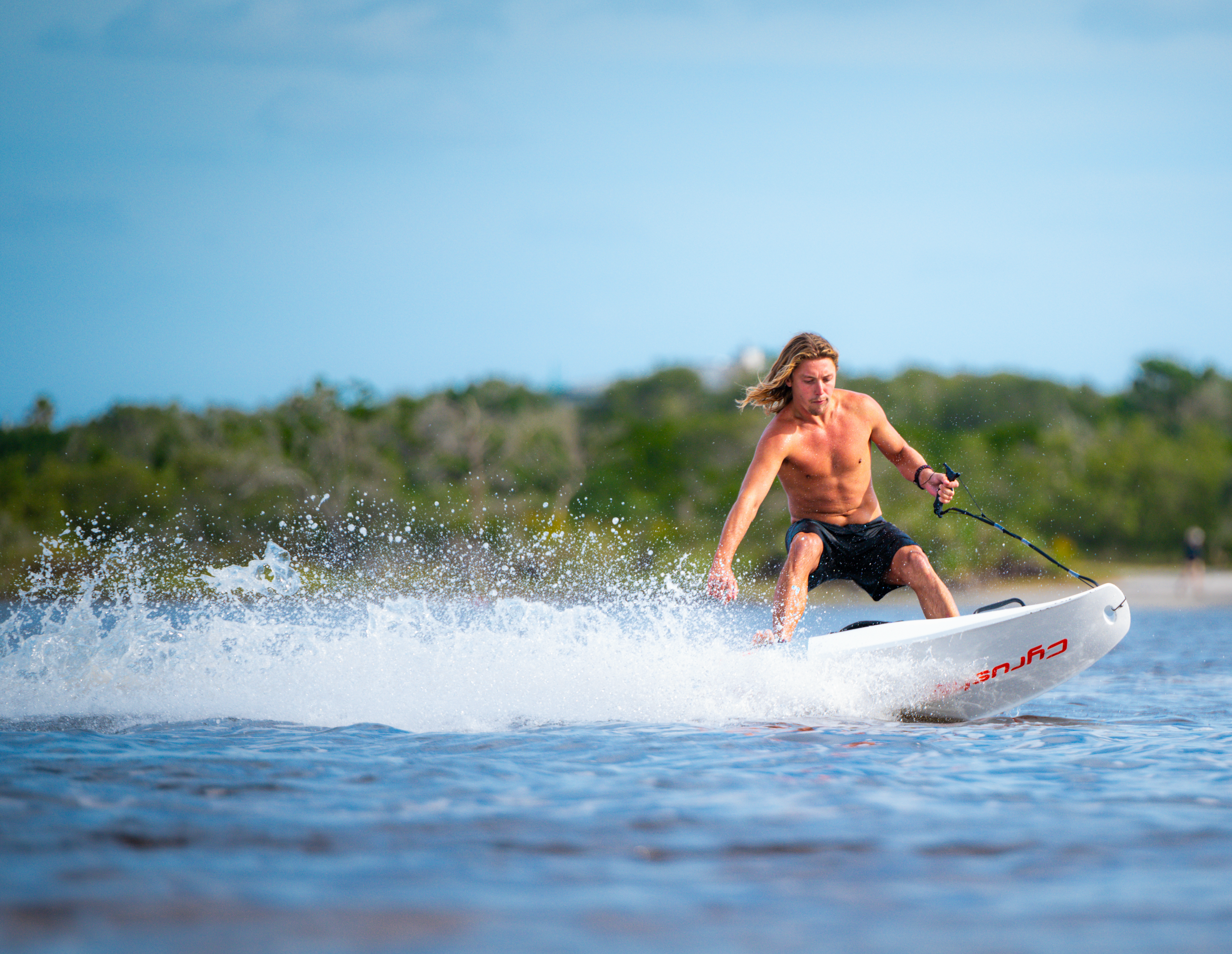 Electric Surfboard – Cyrusher Sports